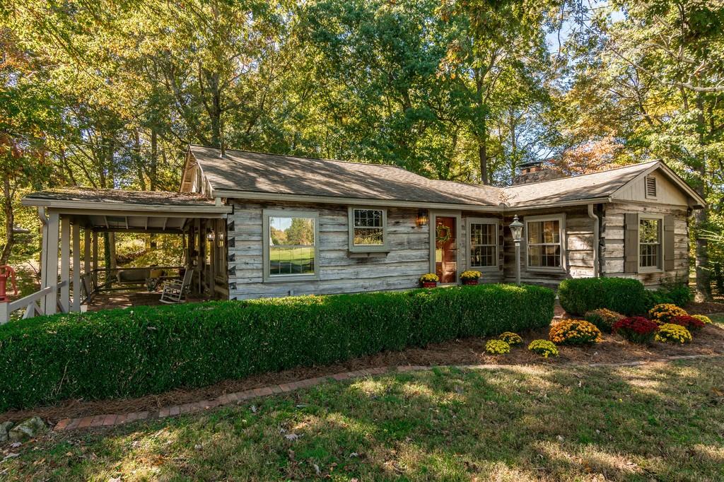 Acreage Wednesday ~ c.1948 Ranch Home For Sale in Greenbrier, TN ...